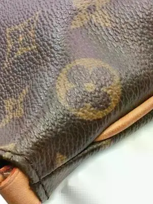 LOUIS VUITTON Monogram Musette Tango Long Strap Crossbody Bag