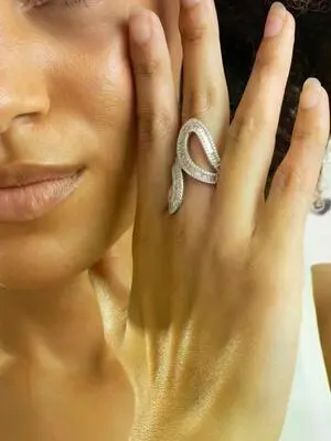 GRAZIELA Diamond Bypass Ring - Silver
