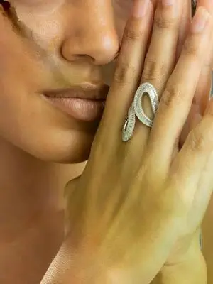 GRAZIELA Diamond Bypass Ring