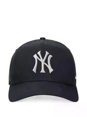 KAWS X Nike New York Yankees Baseball Cap - Black