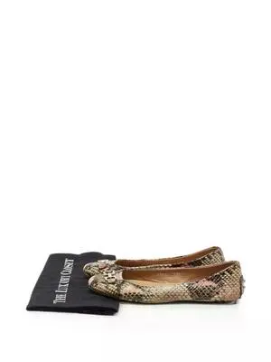 FERRAGAMO Varina Gancini Ballet Flats