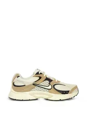 Nike V5 Rnr Suede Sneakers - Neutrals
