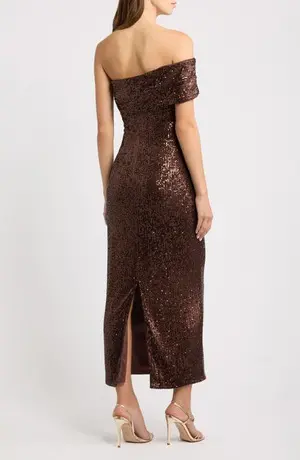 Eliza J Sequin One-shoulder Gown
