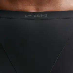 Nike Skims Weightless High-waisted V-panel Leggings