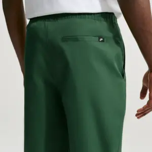 Nike Club Woven Tapered Pants
