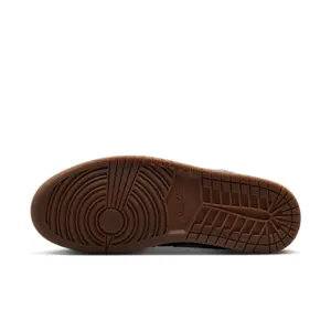 JORDAN 1 Low Se Athletic Shoes
