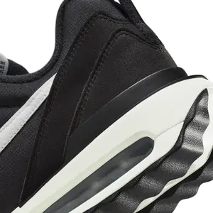 Nike Max Dawn Sneakers - Black
