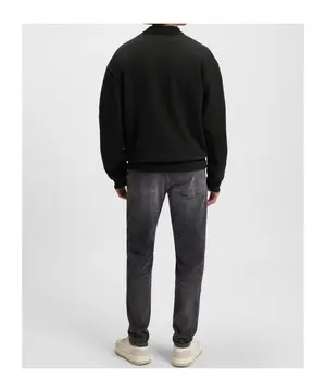 Hugo Boss Long-sleeved Crew Neck Sweatshirt