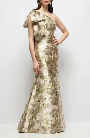 Alfred Sung Leanor Metallic Bow Shoulder Trumpet Gown