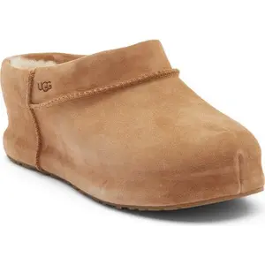 UGG Genuine Shearling Lined Leather Clog - Chestnut