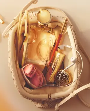 Estée Lauder Glimmer Eau De Parfum Spray - No Color