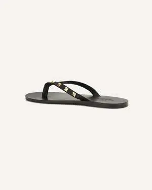 Valentino Garavani Rockstud Thong Sandals