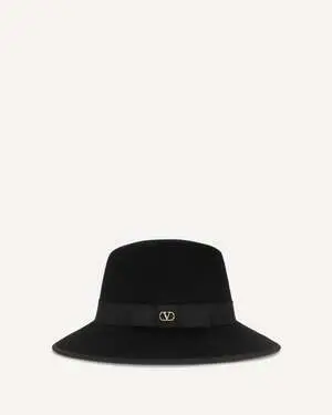 Valentino Garavani Vlogo Signature Hat