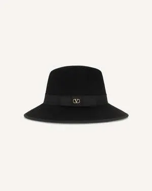 Valentino Garavani Vlogo Signature Hat