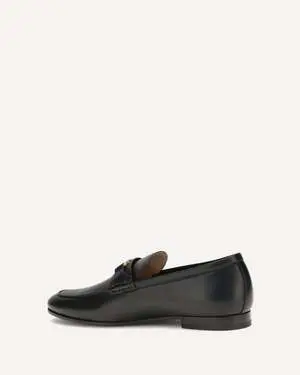Valentino Garavani Vlogo Signature Loafers - Black
