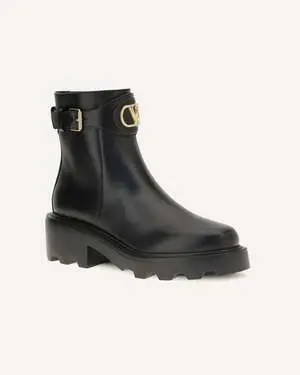 Valentino Garavani Vlogo Signature Ankle Boots
