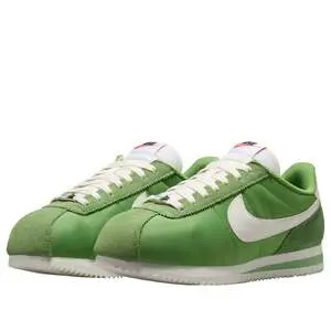 Nike Cortez Textile Sneakers - Chlorophyll
