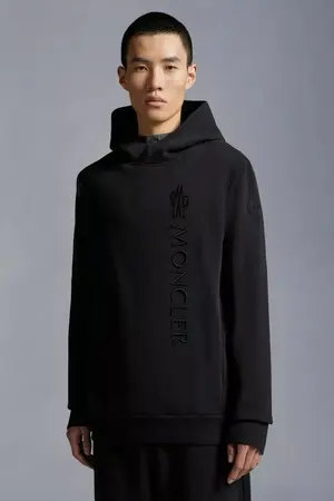 Moncler Logo Detailed Long Sleeved Hoodie