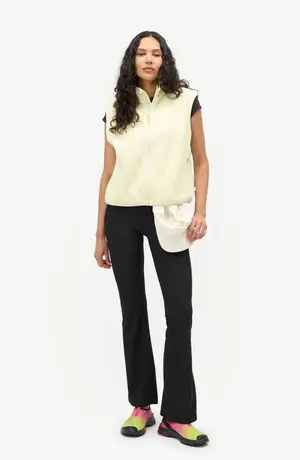 HALFDAYS Chapelle High-pile Fleece Vest - Chardonnay