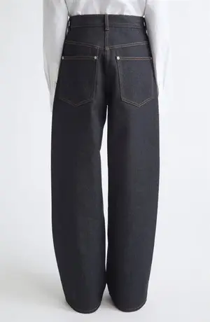 EENK Curved Fit High Waist Jeans