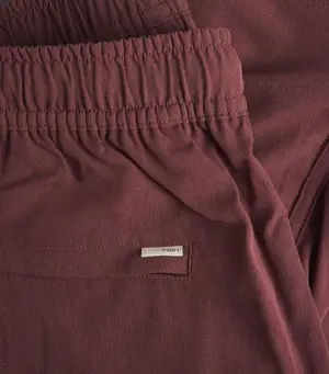Vuori 7 Unlined Banks Session Shorts - Burgundy