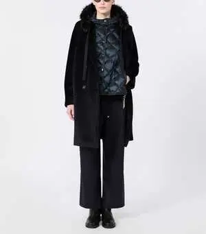 Max Mara Down Padded Quilted Gilet - Navy