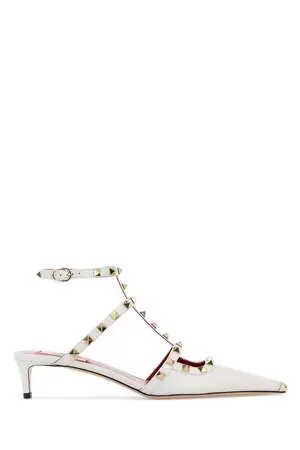 Valentino Garavani Leather Rockstuds Pumps - White
