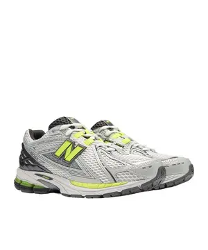 NEW BALANCE 1906r Low-top Sneakers - Grey