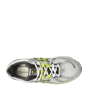 NEW BALANCE 1906r Low-top Sneakers - Grey