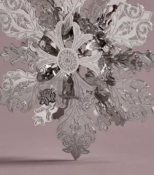 THE LONDON CHRISTMAS COMPANY Gold-plated Snowflake Tree Decoration