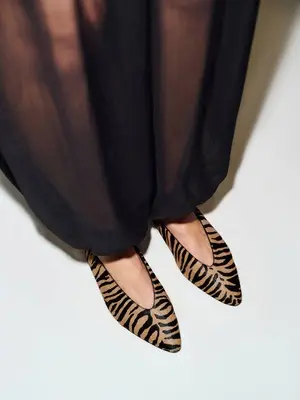 REFORMATION Calista Flat - Brown