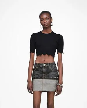 Marc Jacobs Scallop Daisy Crop Sweater In Size - Black