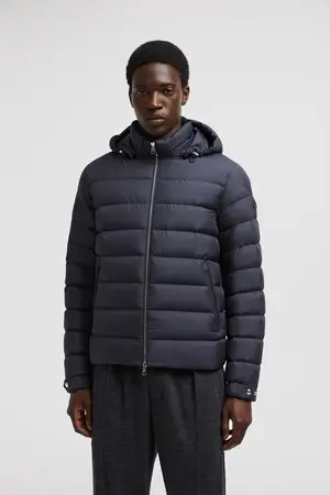 Moncler Arneb Hooded Short Down Jacket