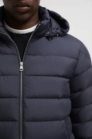 Moncler Arneb Hooded Short Down Jacket