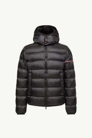 Moncler Ravenlock Hooded Short Down Jacket - Black