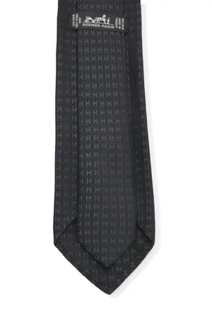 Hermès Logo H Tie