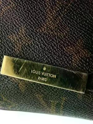 LOUIS VUITTON Monogram Canvas Pm Clutch Bag