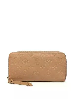 LOUIS VUITTON 2017 Monogram Empreinte Zippy Wallet Long Wallets - Neutrals
