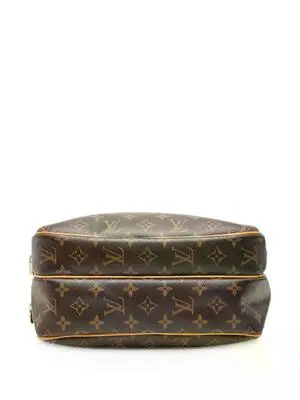 LOUIS VUITTON 2007 Monogram Reporter Pm Crossbody Bag