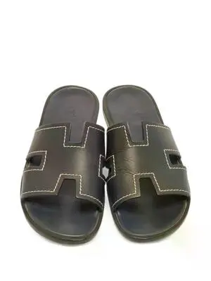 Hermès Izmir H-cut Flat Sandals