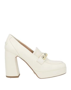 ZINDA Leather Loafers With Stud Detailing - Ivory