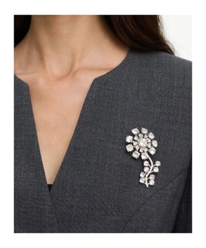 SELF-PORTRAIT Crystal Flower Brooch