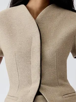 Jacquemus The Ovalo Short-sleeve Jacket