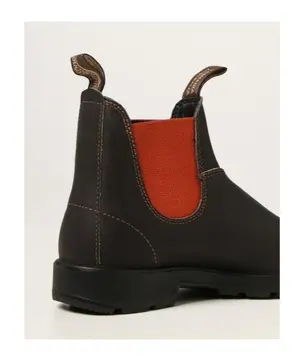 Blundstone Round-toe Chelsea Boots