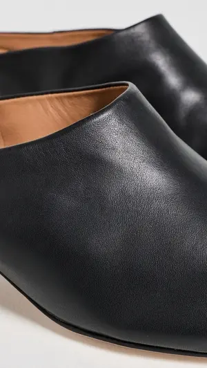 Beek Jay Mules - Black