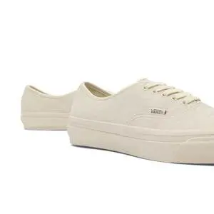 VANS X Neighbourhood Authentic 44 Sneaker