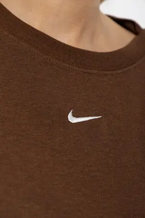 Nike Embroidered Logo T-shirt