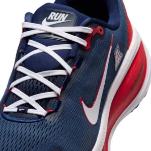 Nike College Vomero 18 Road Running Shoes - Blue