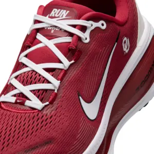 Nike College Vomero 18 Road Running Shoes - Red