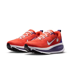 Nike College Vomero 18 Road Running Shoes - Orange
